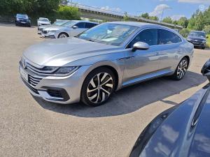 Pelēks Volkswagen Arteon 2020 Kauņa, ar dzinēja tilpumu 1.97 L un nobraukumu 269 tūkst. km par 16800 €, foto 3 vietnē AUTOMOTO.COM.LV