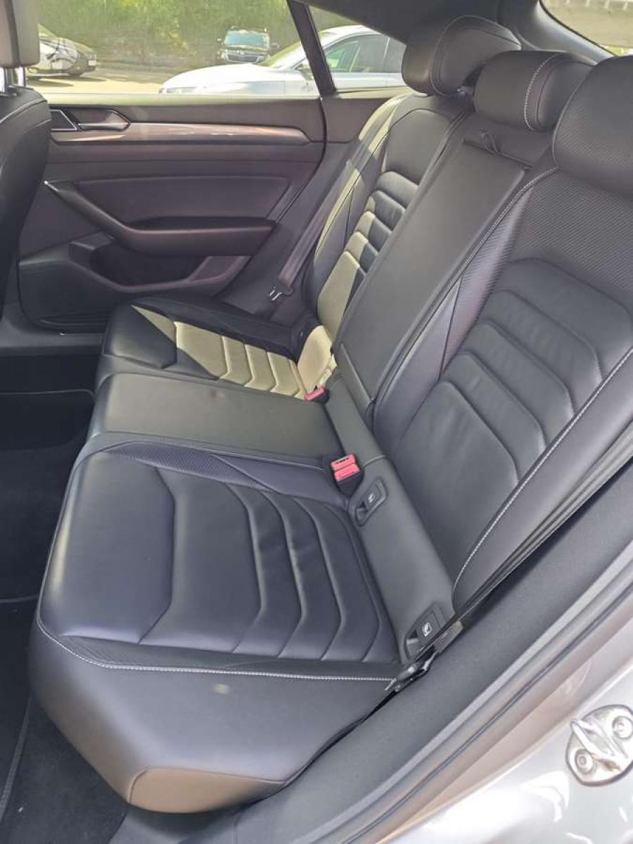 Pelēks Volkswagen Arteon 2020 Kauņa, ar dzinēja tilpumu 1.97 L un nobraukumu 269 tūkst. km par 16800 €, foto 9 vietnē AUTOMOTO.COM.LV