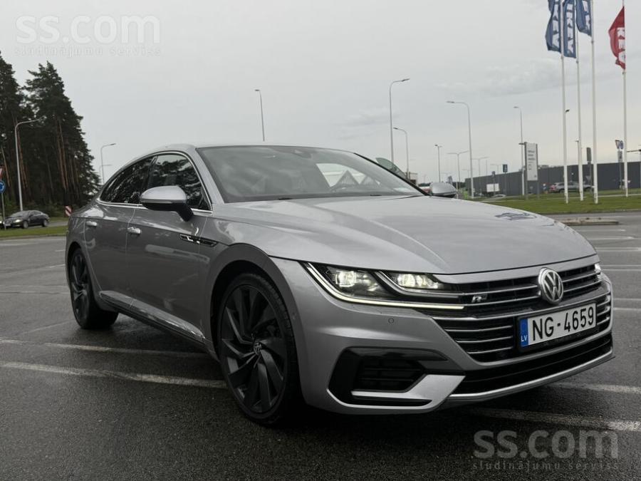 Grey Volkswagen Arteon 2020 in Riga, with an engine capacity of 2.00 L and mileage of 89 thousand km for 22500 €, photo 3 on AUTOMOTO.COM.LV