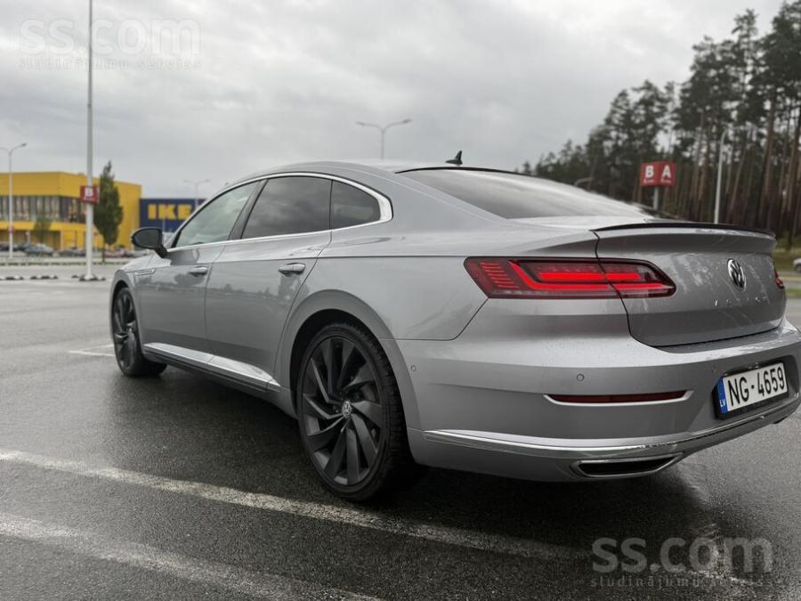 Grey Volkswagen Arteon 2020 in Riga, with an engine capacity of 2.00 L and mileage of 89 thousand km for 22500 €, photo 6 on AUTOMOTO.COM.LV