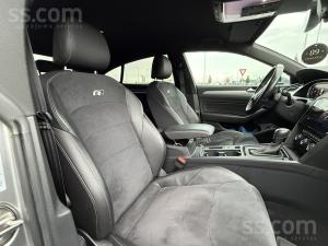 Grey Volkswagen Arteon 2020 in Riga, with an engine capacity of 2.00 L and mileage of 89 thousand km for 22500 €, photo 8 on AUTOMOTO.COM.LV