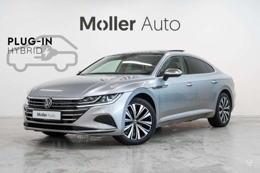 Pelēks Volkswagen Arteon 2021 Viļņa, ar dzinēja tilpumu 1.40 L un nobraukumu 130 tūkst. km par 23500 €, foto 1 vietnē AUTOMOTO.COM.LV