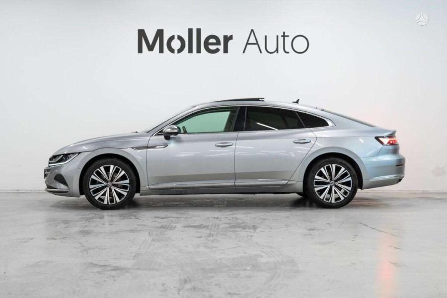 Pelēks Volkswagen Arteon 2021 Viļņa, ar dzinēja tilpumu 1.40 L un nobraukumu 130 tūkst. km par 23500 €, foto 2 vietnē AUTOMOTO.COM.LV
