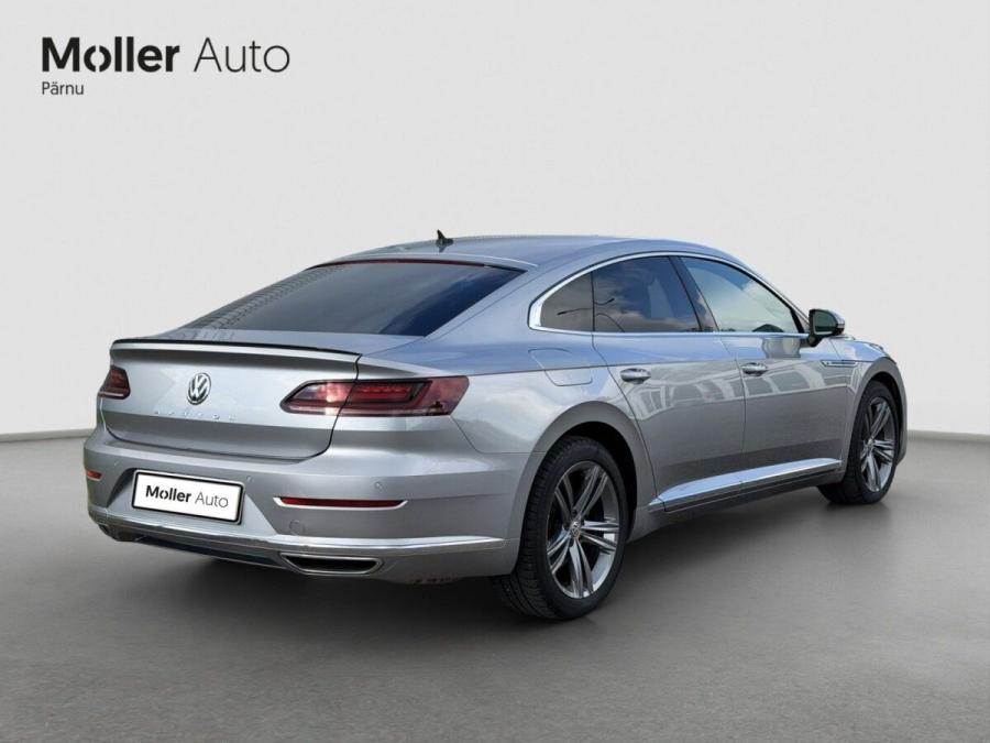 Grey Volkswagen Arteon 2018 in Parnu, with an engine capacity of 1.50 L and mileage of 145 thousand km for 22900 €, photo 3 on AUTOMOTO.COM.LV