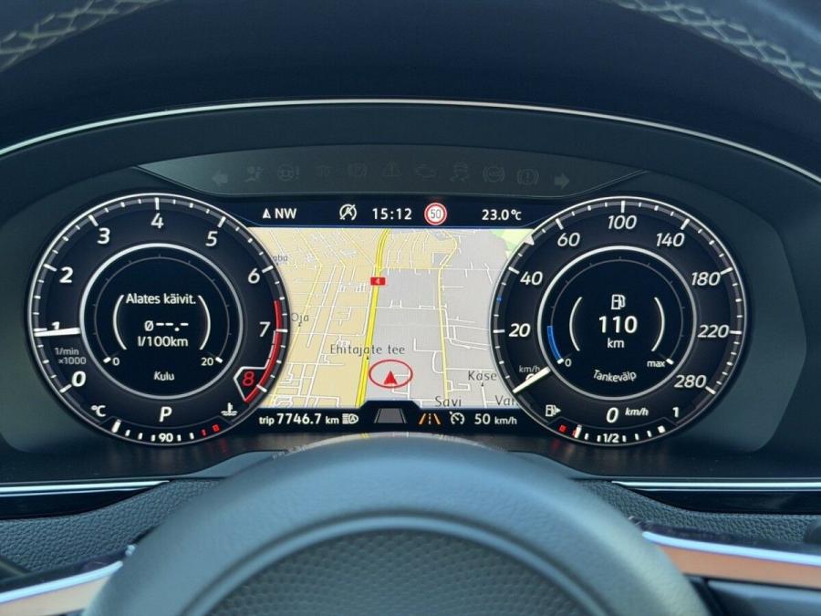 Grey Volkswagen Arteon 2018 in Parnu, with an engine capacity of 1.50 L and mileage of 145 thousand km for 22900 €, photo 15 on AUTOMOTO.COM.LV