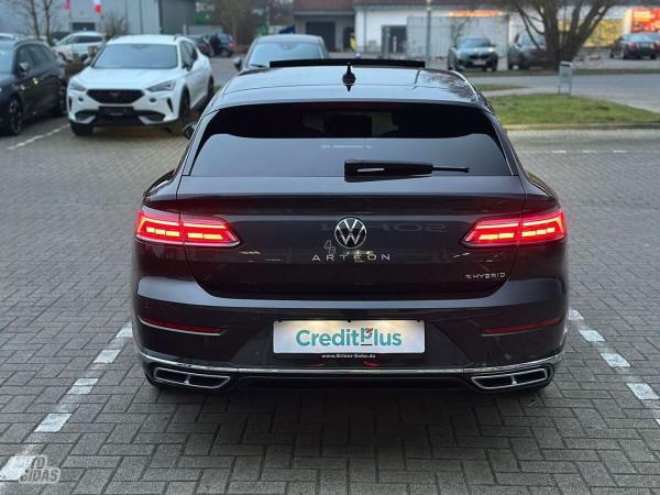 Pelēks Volkswagen Arteon 2021 Kauņa, ar dzinēja tilpumu 1.40 L un nobraukumu 84 tūkst. km par 27720 €, foto 6 vietnē AUTOMOTO.COM.LV