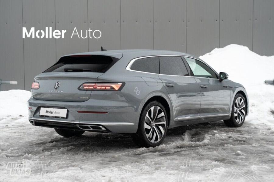 Pelēks Volkswagen Arteon 2021 Viļņa, ar dzinēja tilpumu 1.40 L un nobraukumu 141 tūkst. km par 25800 €, foto 6 vietnē AUTOMOTO.COM.LV