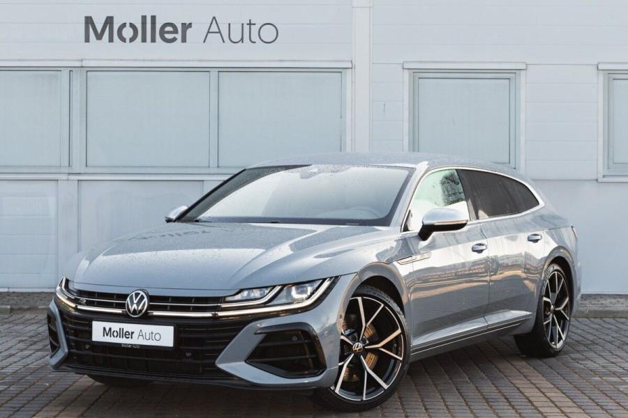 Grey Volkswagen Arteon 2021 in Ventspils, with an engine capacity of 2.00 L and mileage of 90 thousand km for 37000 €, photo 1 on AUTOMOTO.COM.LV
