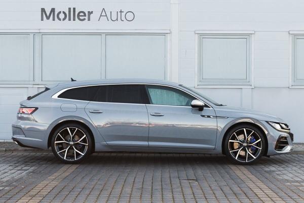 Pelēks Volkswagen Arteon 2021 Ventspils, ar dzinēja tilpumu 2.00 L un nobraukumu 90 tūkst. km par 37000 €, foto 6 vietnē AUTOMOTO.COM.LV
