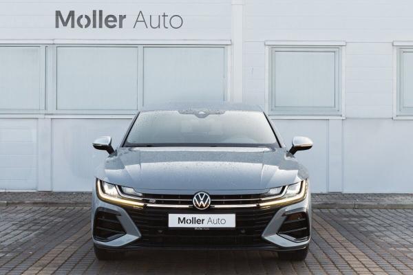 Pelēks Volkswagen Arteon 2021 Ventspils, ar dzinēja tilpumu 2.00 L un nobraukumu 90 tūkst. km par 37000 €, foto 8 vietnē AUTOMOTO.COM.LV