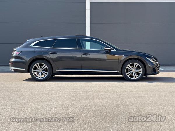 Grey Volkswagen Arteon 2021 in Tallinn, with an engine capacity of 1.40 L and mileage of 87 thousand km for 26500 €, photo 4 on AUTOMOTO.COM.LV