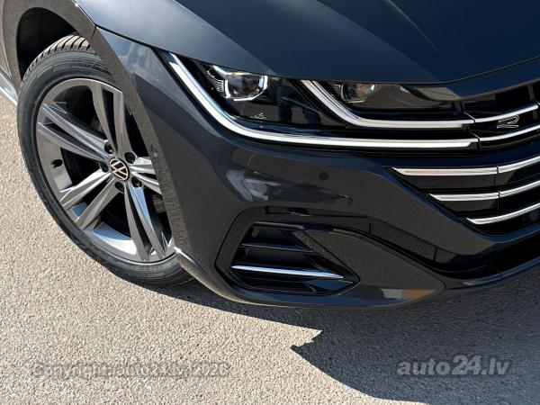 Grey Volkswagen Arteon 2021 in Tallinn, with an engine capacity of 1.40 L and mileage of 87 thousand km for 26500 €, photo 9 on AUTOMOTO.COM.LV