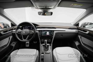 Grey Volkswagen Arteon 2021 in Tallinn, with an engine capacity of 1.40 L and mileage of 145 thousand km for 24900 €, photo 13 on AUTOMOTO.COM.LV