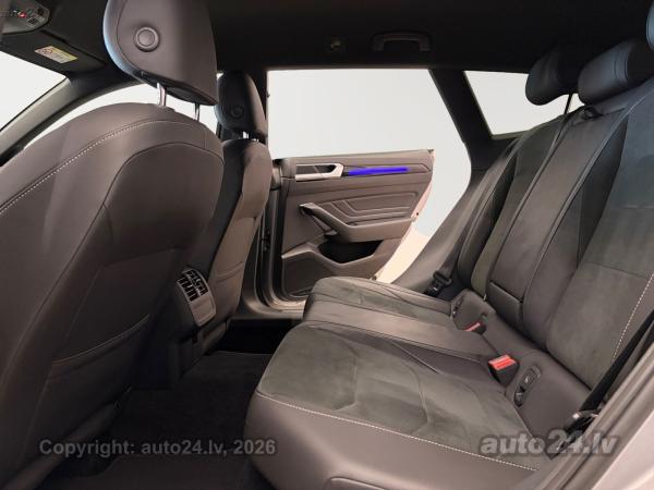 Grey Volkswagen Arteon 2021 in Tallinn, with an engine capacity of 2.00 L and mileage of 123 thousand km for 25900 €, photo 6 on AUTOMOTO.COM.LV