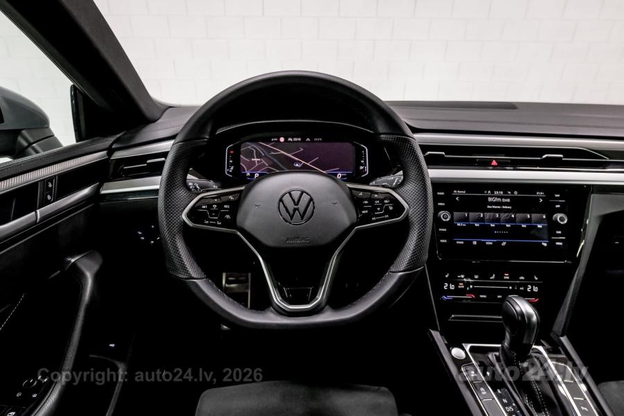 Pelēks Volkswagen Arteon 2021 Pērnava, ar dzinēja tilpumu 2.00 L un nobraukumu 174 tūkst. km par 24490 €, foto 17 vietnē AUTOMOTO.COM.LV