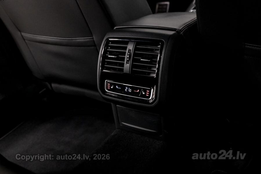 Pelēks Volkswagen Arteon 2021 Pērnava, ar dzinēja tilpumu 2.00 L un nobraukumu 174 tūkst. km par 24490 €, foto 24 vietnē AUTOMOTO.COM.LV