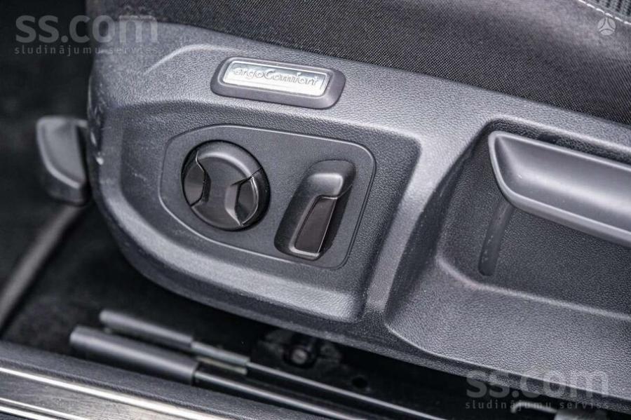 Pelēks Volkswagen Arteon 2021 Rīga, ar dzinēja tilpumu 2.00 L un nobraukumu 233 tūkst. km par 19990 €, foto 17 vietnē AUTOMOTO.COM.LV