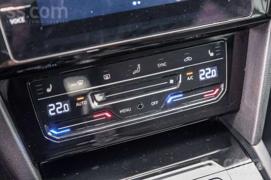 Pelēks Volkswagen Arteon 2021 Rīga, ar dzinēja tilpumu 2.00 L un nobraukumu 233 tūkst. km par 19990 €, foto 24 vietnē AUTOMOTO.COM.LV