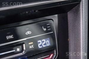 Pelēks Volkswagen Arteon 2021 Rīga, ar dzinēja tilpumu 2.00 L un nobraukumu 233 tūkst. km par 19990 €, foto 25 vietnē AUTOMOTO.COM.LV
