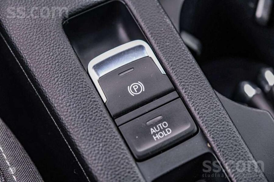 Pelēks Volkswagen Arteon 2021 Rīga, ar dzinēja tilpumu 2.00 L un nobraukumu 233 tūkst. km par 19990 €, foto 27 vietnē AUTOMOTO.COM.LV