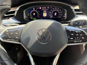 Grey Volkswagen Arteon 2021 in Klaipeda, with an engine capacity of 1.40 L and mileage of 89 thousand km for 21990 €, photo 24 on AUTOMOTO.COM.LV