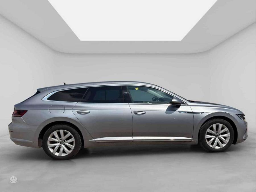 Pelēks Volkswagen Arteon 2021 Viļņa, ar dzinēja tilpumu 2.00 L un nobraukumu 233 tūkst. km par 19990 €, foto 8 vietnē AUTOMOTO.COM.LV