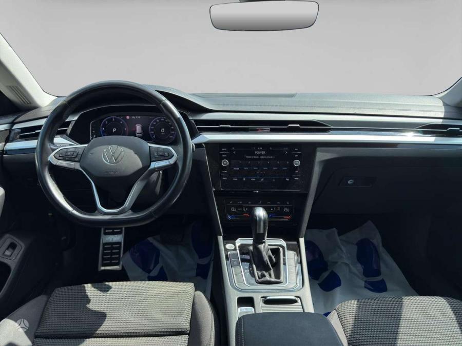 Pelēks Volkswagen Arteon 2021 Viļņa, ar dzinēja tilpumu 2.00 L un nobraukumu 233 tūkst. km par 19990 €, foto 15 vietnē AUTOMOTO.COM.LV