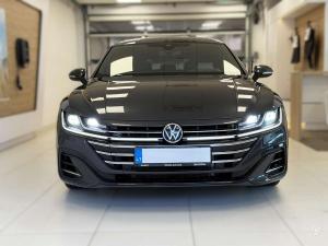 Grey Volkswagen Arteon 2021 in Kaunas, with an engine capacity of 1.97 L and mileage of 170 thousand km for 22200 €, photo 3 on AUTOMOTO.COM.LV