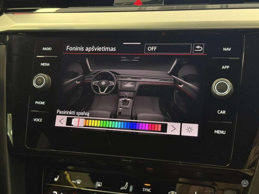 Grey Volkswagen Arteon 2021 in Kaunas, with an engine capacity of 1.97 L and mileage of 170 thousand km for 22200 €, photo 19 on AUTOMOTO.COM.LV