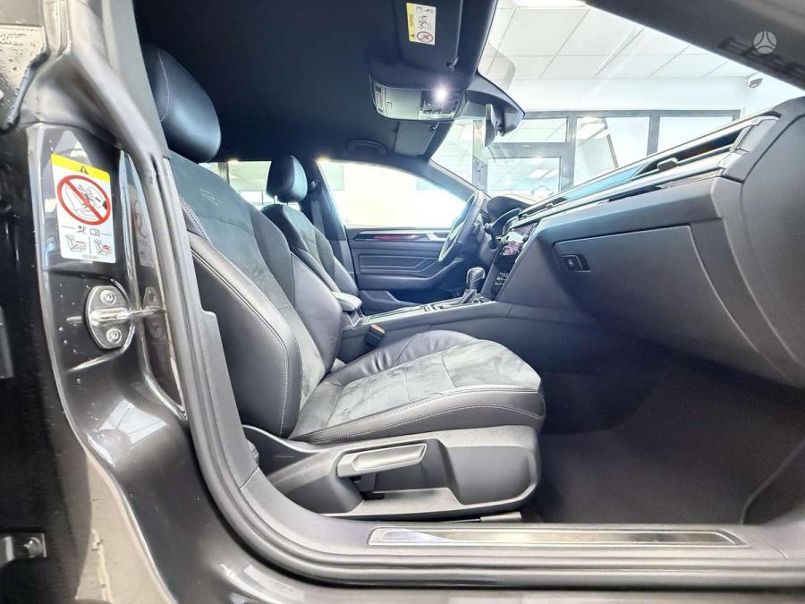 Grey Volkswagen Arteon 2021 in Kaunas, with an engine capacity of 1.97 L and mileage of 170 thousand km for 22200 €, photo 26 on AUTOMOTO.COM.LV