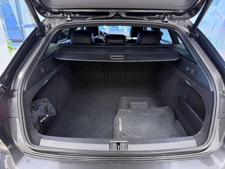 Grey Volkswagen Arteon 2021 in Kaunas, with an engine capacity of 1.97 L and mileage of 170 thousand km for 22200 €, photo 28 on AUTOMOTO.COM.LV