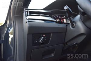 Grey Volkswagen Arteon 2021 in Riga, with an engine capacity of 2.00 L and mileage of 135 thousand km for 24900 €, photo 11 on AUTOMOTO.COM.LV
