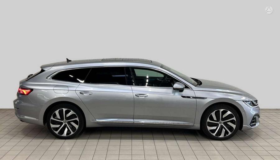 Grey Volkswagen Arteon 2021 in Kaunas, with an engine capacity of 1.40 L and mileage of 73 thousand km for 26500 €, photo 4 on AUTOMOTO.COM.LV