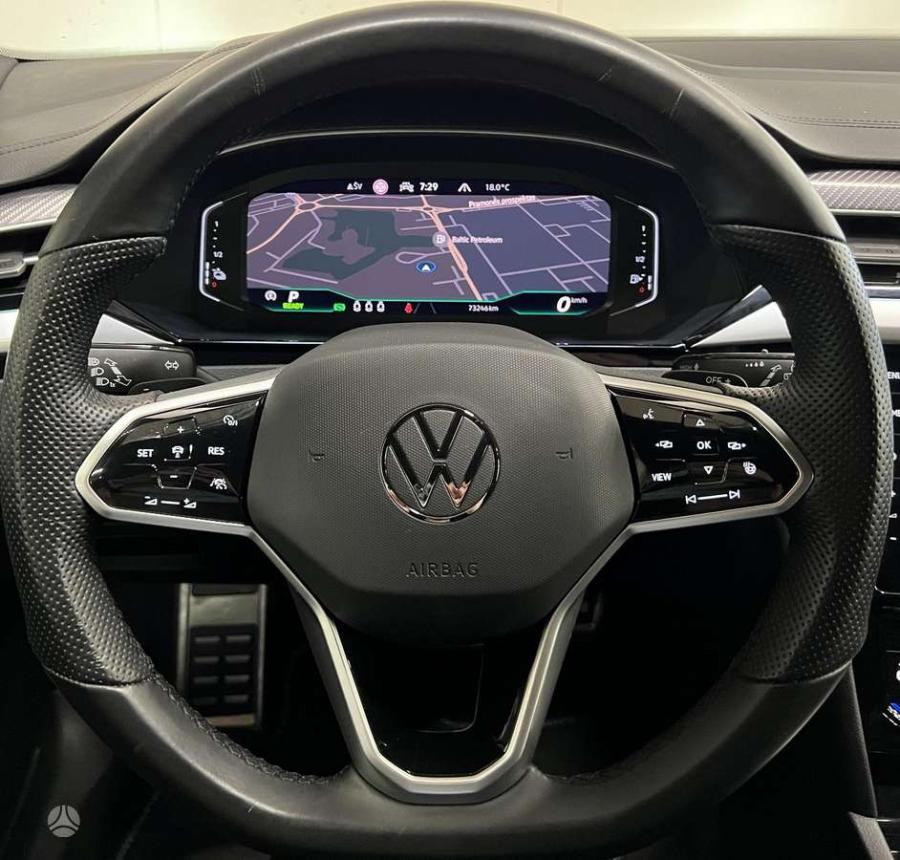Grey Volkswagen Arteon 2021 in Kaunas, with an engine capacity of 1.40 L and mileage of 73 thousand km for 26500 €, photo 10 on AUTOMOTO.COM.LV