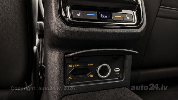 Grey Volkswagen Arteon 2021 in Tallinn, with an engine capacity of 1.40 L and mileage of 184 thousand km for 24400 €, photo 9 on AUTOMOTO.COM.LV