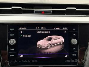 Pelēks Volkswagen Arteon 2021 Tallina, ar dzinēja tilpumu 2.00 L un nobraukumu 100 tūkst. km par 28490 €, foto 16 vietnē AUTOMOTO.COM.LV
