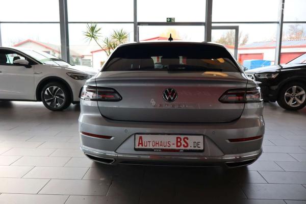Grey Volkswagen Arteon 2022 in Kaunas, with an engine capacity of 2.00 L and mileage of 65 thousand km for 29857 €, photo 10 on AUTOMOTO.COM.LV