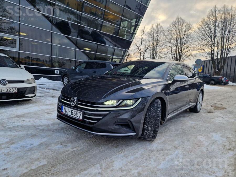 Pelēks Volkswagen Arteon 2022 Rīga, ar dzinēja tilpumu 2.00 L un nobraukumu 86 tūkst. km par 27500 €, foto 1 vietnē AUTOMOTO.COM.LV