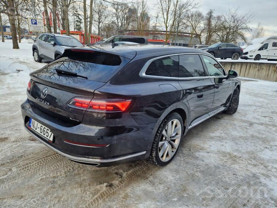 Pelēks Volkswagen Arteon 2022 Rīga, ar dzinēja tilpumu 2.00 L un nobraukumu 86 tūkst. km par 27500 €, foto 3 vietnē AUTOMOTO.COM.LV