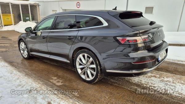 Pelēks Volkswagen Arteon 2022 Tallina, ar dzinēja tilpumu 2.00 L un nobraukumu 117 tūkst. km par 26500 €, foto 4 vietnē AUTOMOTO.COM.LV