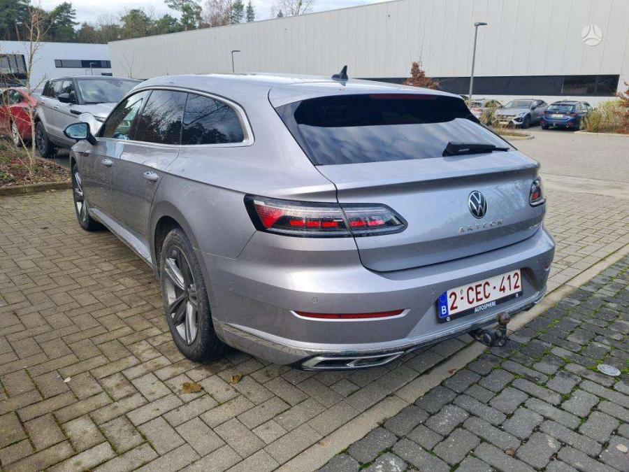 Grey Volkswagen Arteon 2022 in Vilnius, with an engine capacity of 1.40 L and mileage of 146 thousand km for 22400 €, photo 5 on AUTOMOTO.COM.LV