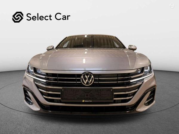 Pelēks Volkswagen Arteon 2022 Viļņa, ar dzinēja tilpumu 1.40 L un nobraukumu 146 tūkst. km par 22350 €, foto 2 vietnē AUTOMOTO.COM.LV