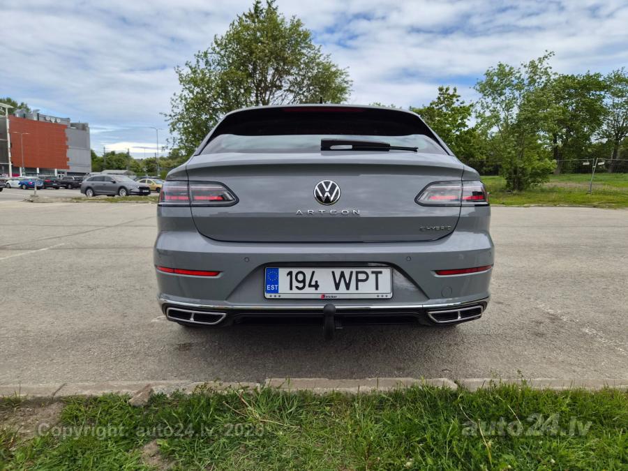 Grey Volkswagen Arteon 2022 in Tallinn, with an engine capacity of 1.40 L and mileage of 49 thousand km for 33500 €, photo 7 on AUTOMOTO.COM.LV
