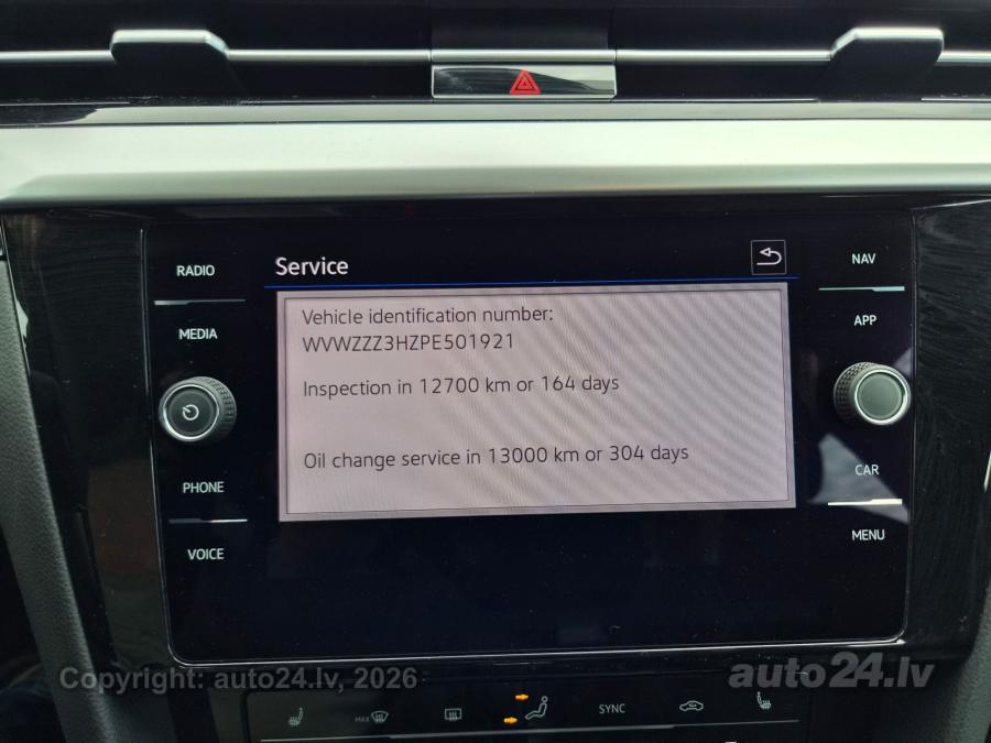 Grey Volkswagen Arteon 2022 in Tallinn, with an engine capacity of 1.40 L and mileage of 49 thousand km for 33500 €, photo 20 on AUTOMOTO.COM.LV