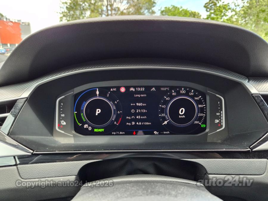 Grey Volkswagen Arteon 2022 in Tallinn, with an engine capacity of 1.40 L and mileage of 49 thousand km for 33500 €, photo 22 on AUTOMOTO.COM.LV