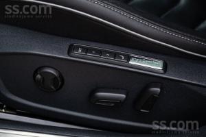 Pelēks Volkswagen Arteon 2022 Rīga, ar dzinēja tilpumu 1.40 L un nobraukumu 82 tūkst. km par 26950 €, foto 21 vietnē AUTOMOTO.COM.LV