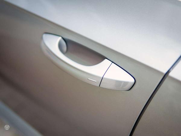 Pelēks Volkswagen Arteon 2022 Kauņa, ar dzinēja tilpumu 1.97 L un nobraukumu 219 tūkst. km par 22250 €, foto 7 vietnē AUTOMOTO.COM.LV
