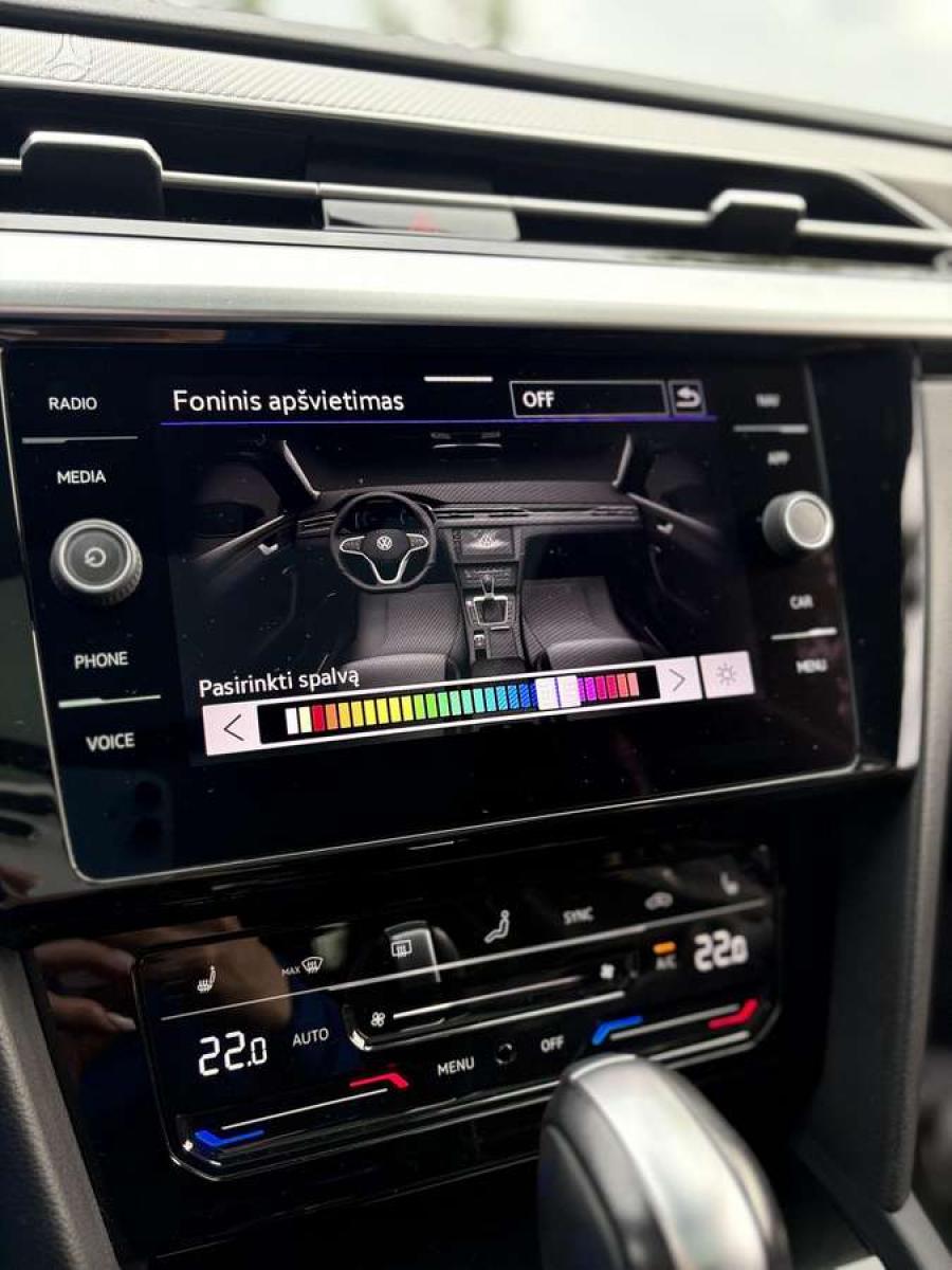 Pelēks Volkswagen Arteon 2022 Viļņa, ar dzinēja tilpumu 1.98 L un nobraukumu 61 tūkst. km par 28500 €, foto 16 vietnē AUTOMOTO.COM.LV