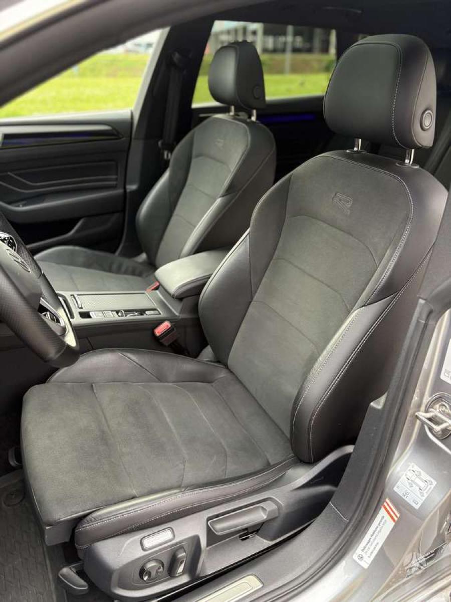 Pelēks Volkswagen Arteon 2022 Viļņa, ar dzinēja tilpumu 1.98 L un nobraukumu 61 tūkst. km par 28500 €, foto 19 vietnē AUTOMOTO.COM.LV