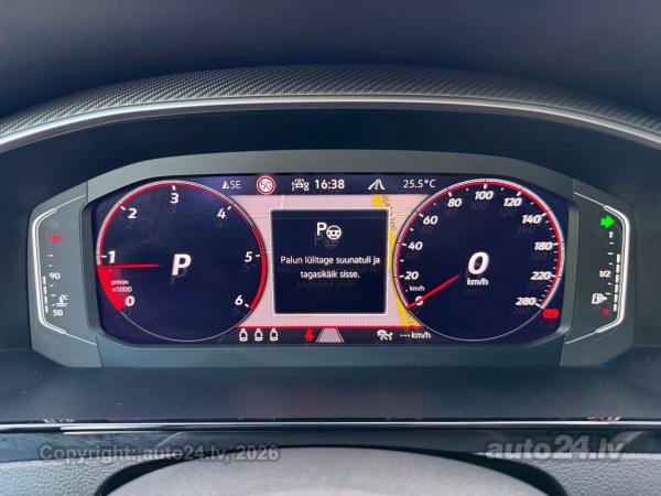 Pelēks Volkswagen Arteon 2022 Pērnava, ar dzinēja tilpumu 2.00 L un nobraukumu 44 tūkst. km par 36900 €, foto 8 vietnē AUTOMOTO.COM.LV